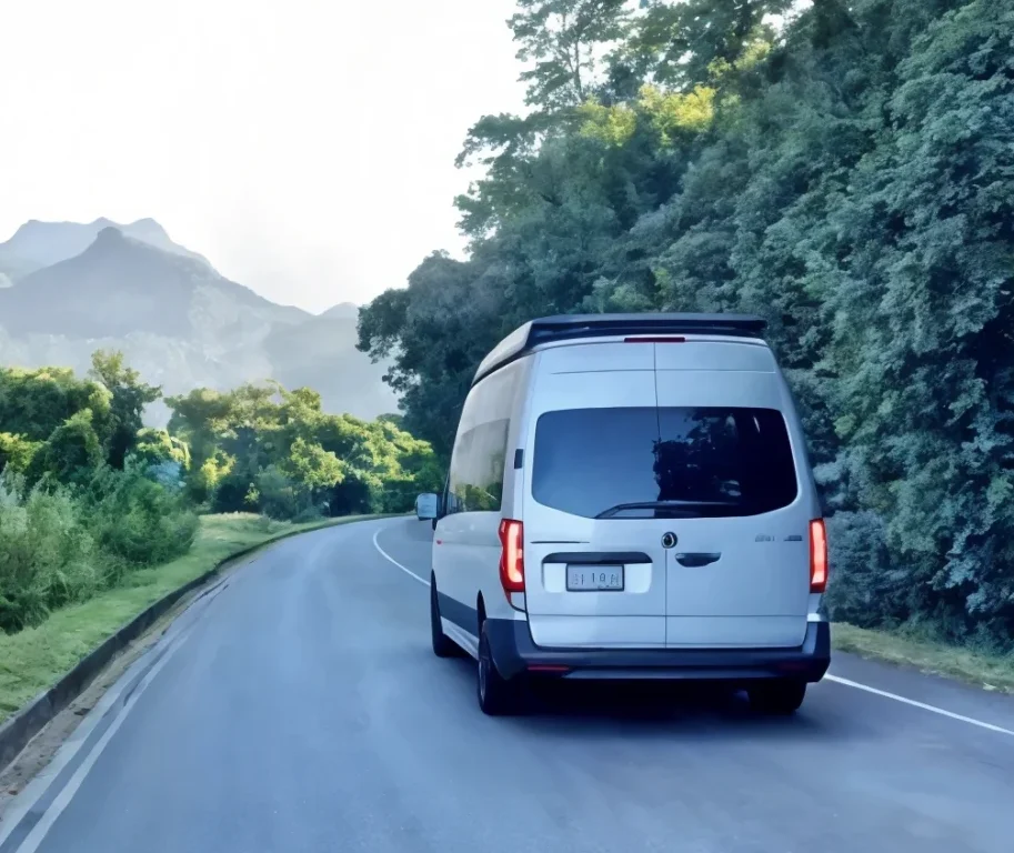 Transfer from Paraty to Ilha Grande | Green Toad Bus